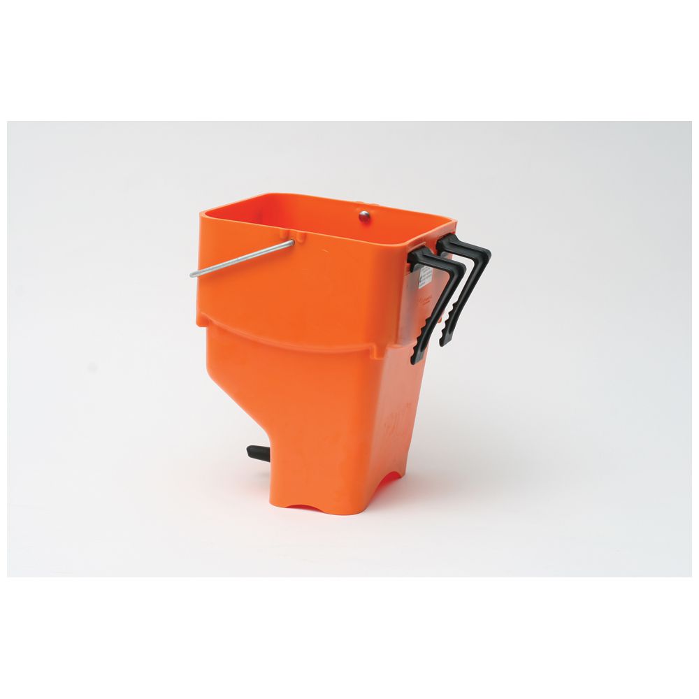 Shoof Lamb Feeder M1 Rail-hang | Raymonds Warehouse